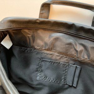 Leeds | Bags | Leeds Laptop Bag Black Like New | Poshmark